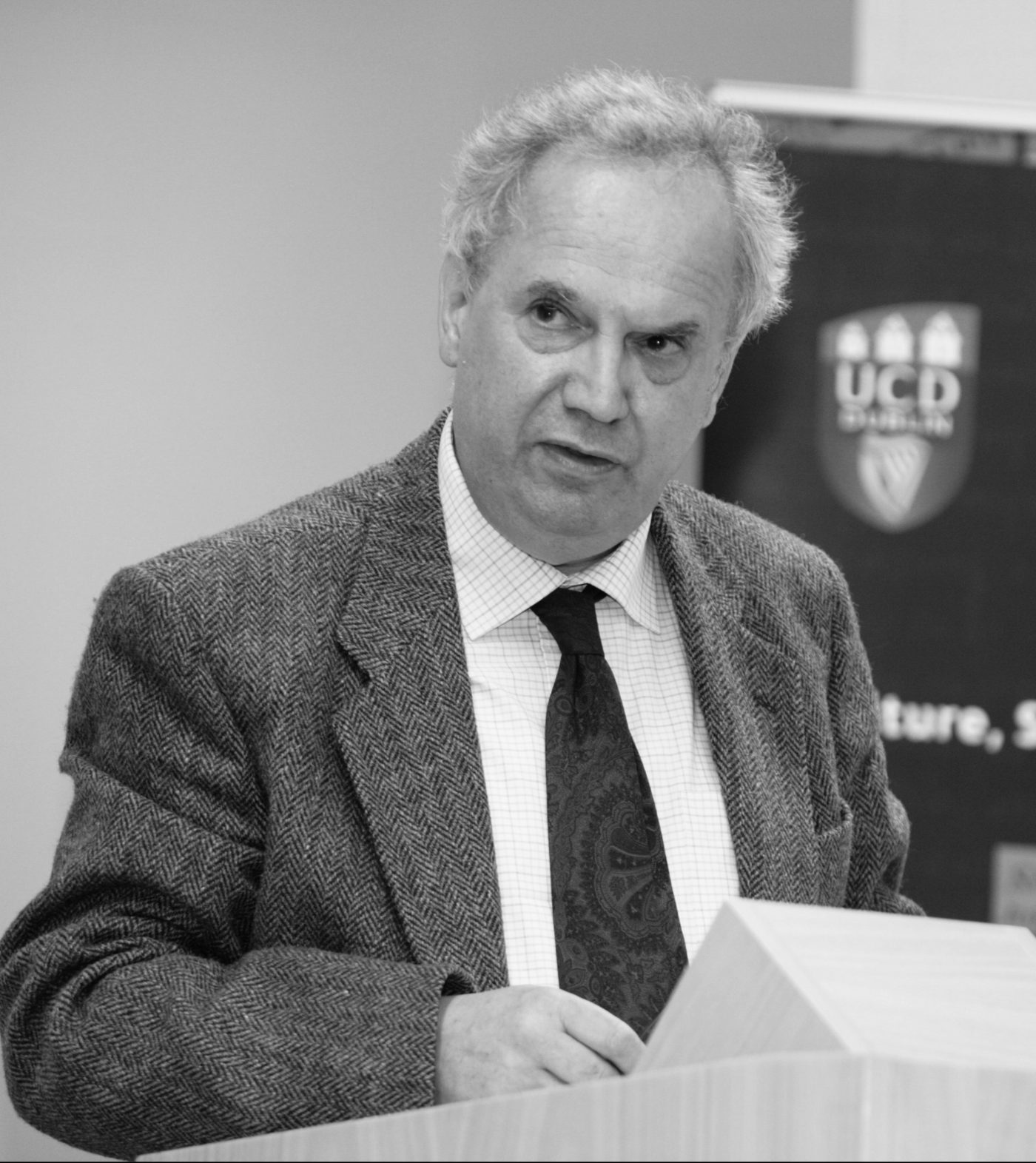 Dr Toby Barnard - Hertford College | University of Oxford