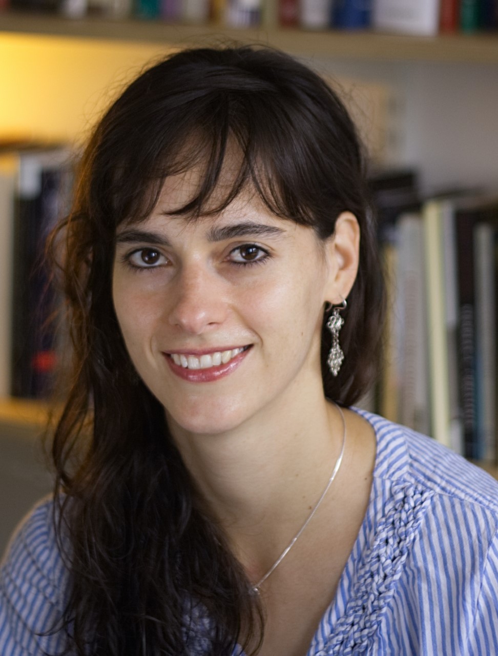 Professor Carissa Véliz - Hertford College | University of Oxford